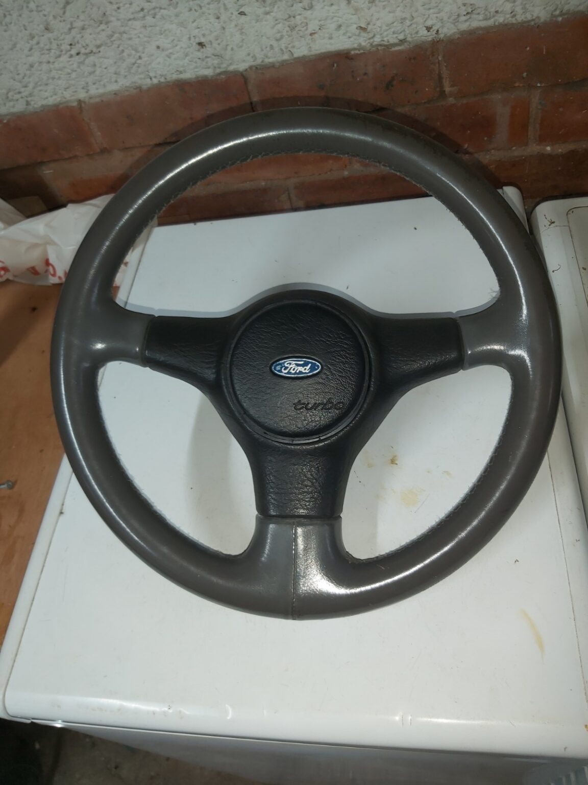 FORD FIESTA RS TURBO STEERING WHEEL GENUINE FORD RS 1800 / XR2i MK3 ...
